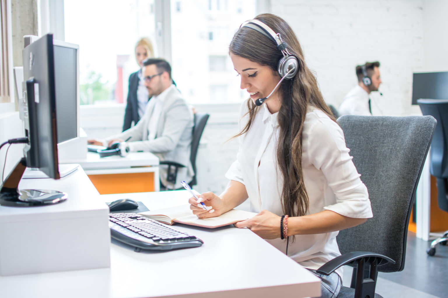 Call Center Transcription Software: The Ultimate Guide - Krisp