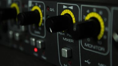 How Noise Gate Impacts Sound Clarity: Complete Guide