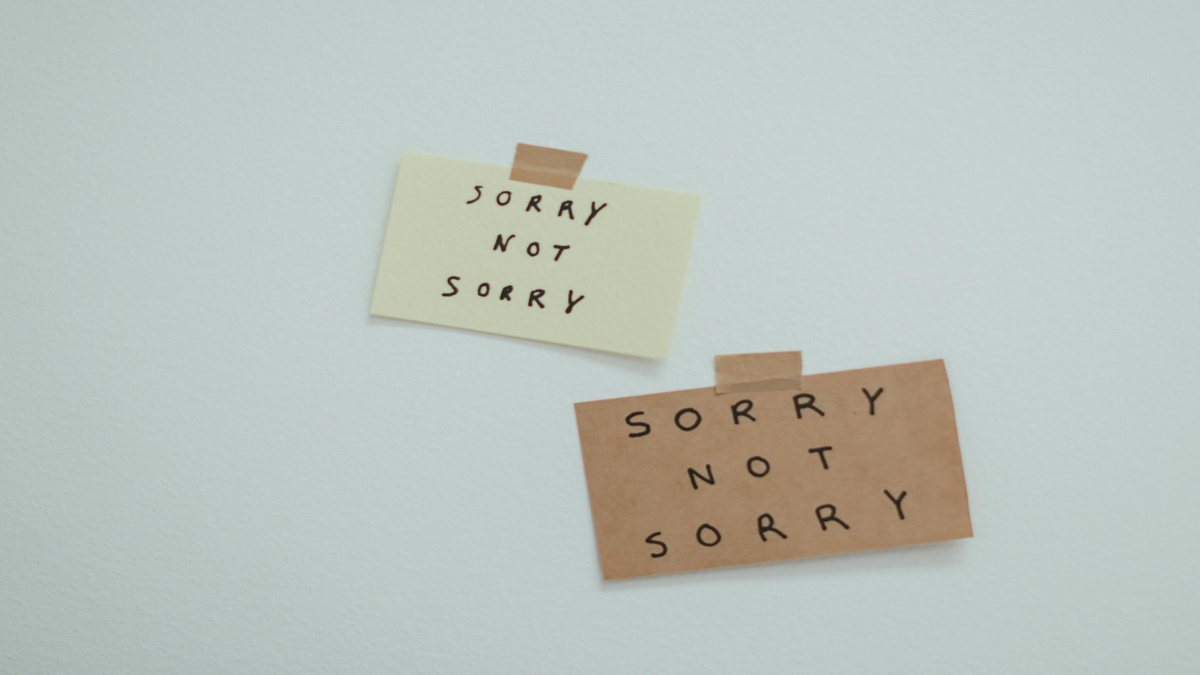 How to Apologize Professionally in an Email Without Saying 'Sorry'